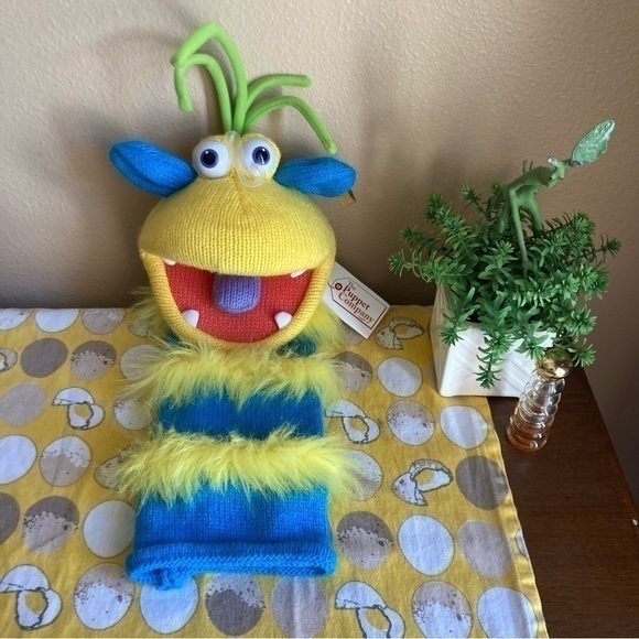 The Puppet Conpany | Toys | Nwt The Puppet Company Ringo Puppet | Poshmark